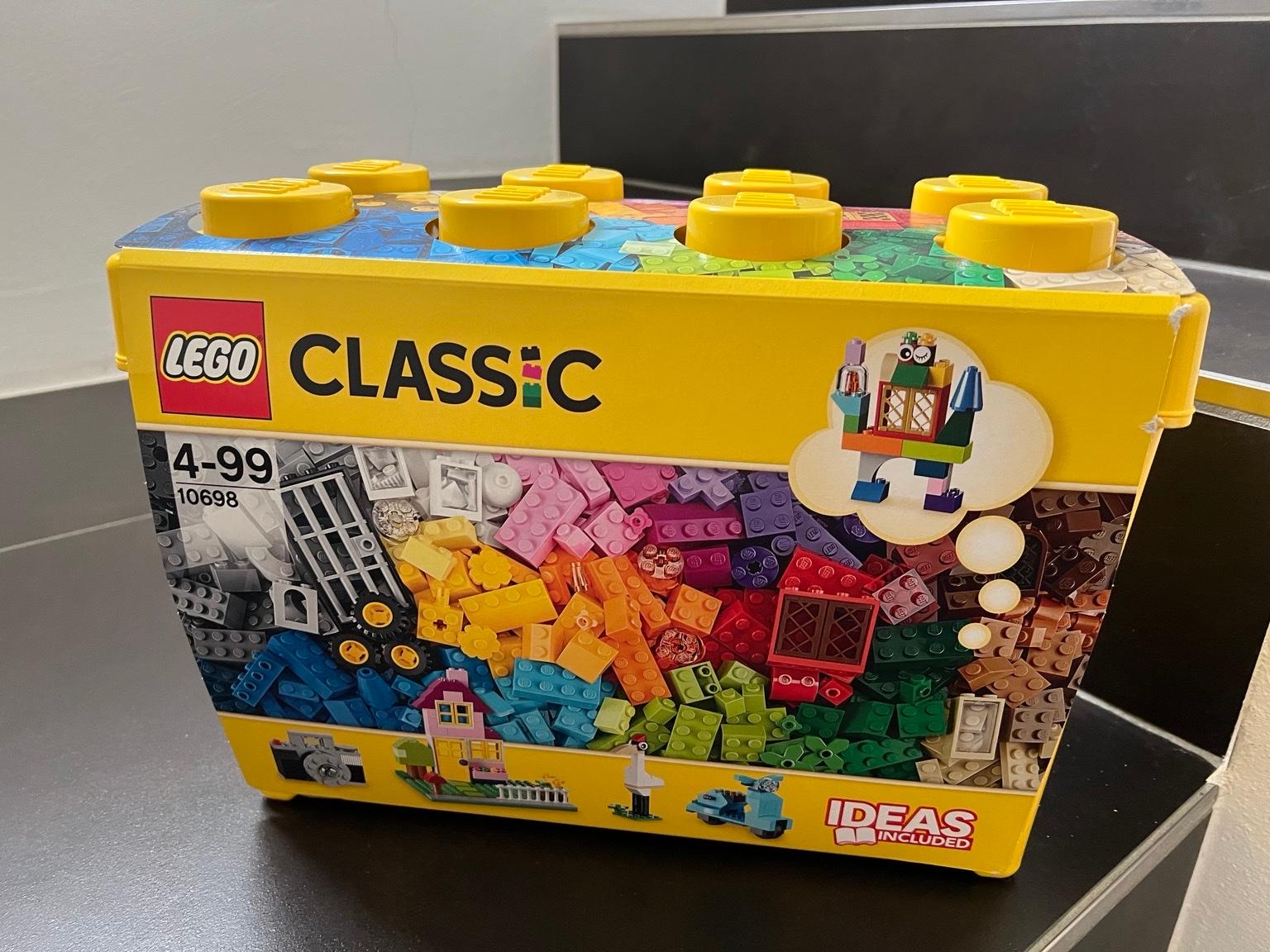 Lego Classic Box in 6835 Gemeinde Zwischenwasser für 25,00 € zum ...