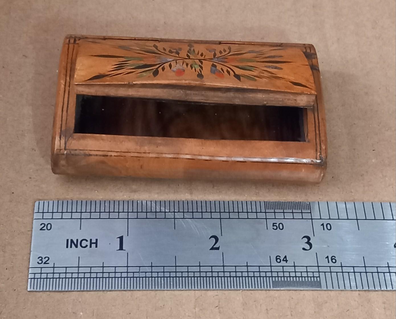19th Century English Burl Wood Snuff box in WA9 Helens für £ 40,00 zum ...