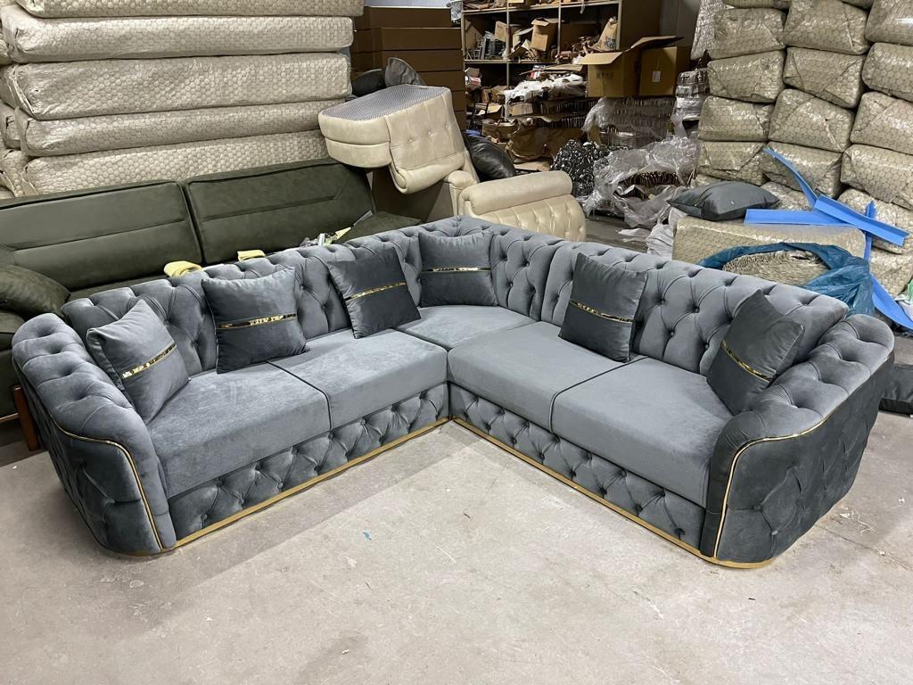 NICE LOOKING MADRID CORNER SOFA FOR SALE in IG10 Loughton für 859,00 £ zum Verkauf | Shpock DE