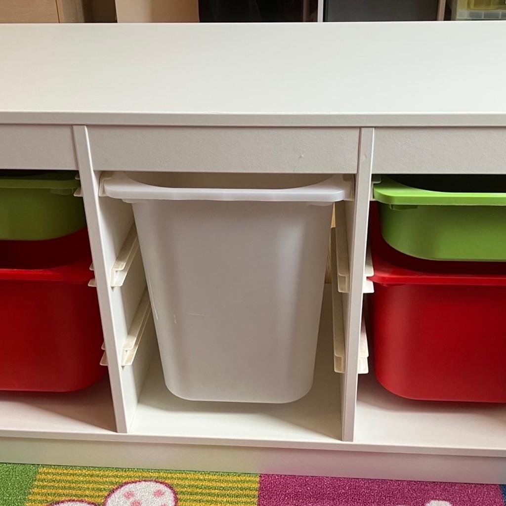 IKEA trofast unit with 5 boxes in RG21 Deane für 30,00 £ zum Verkauf ...