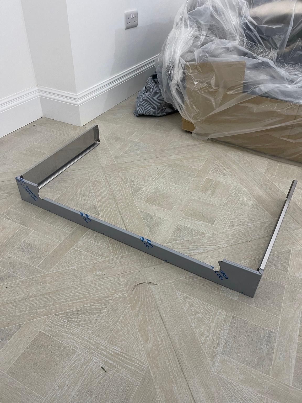 Lofra Cooker Plinth in IG2 London für 70,00 £ zum Verkauf | Shpock DE