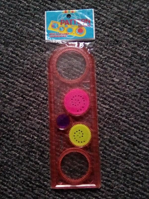 brand new PATTERN MAKER in LN9 Lindsey für 0,40 £ zum Verkauf | Shpock DE