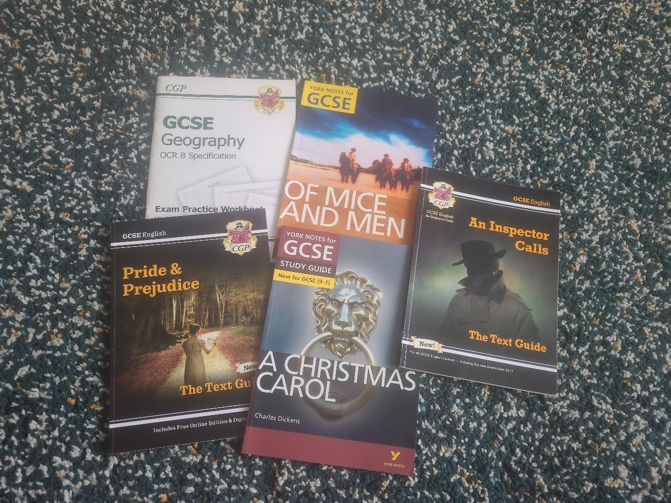 GCSE books in B73 Birmingham für £ 5,00 zum Verkauf | Shpock AT