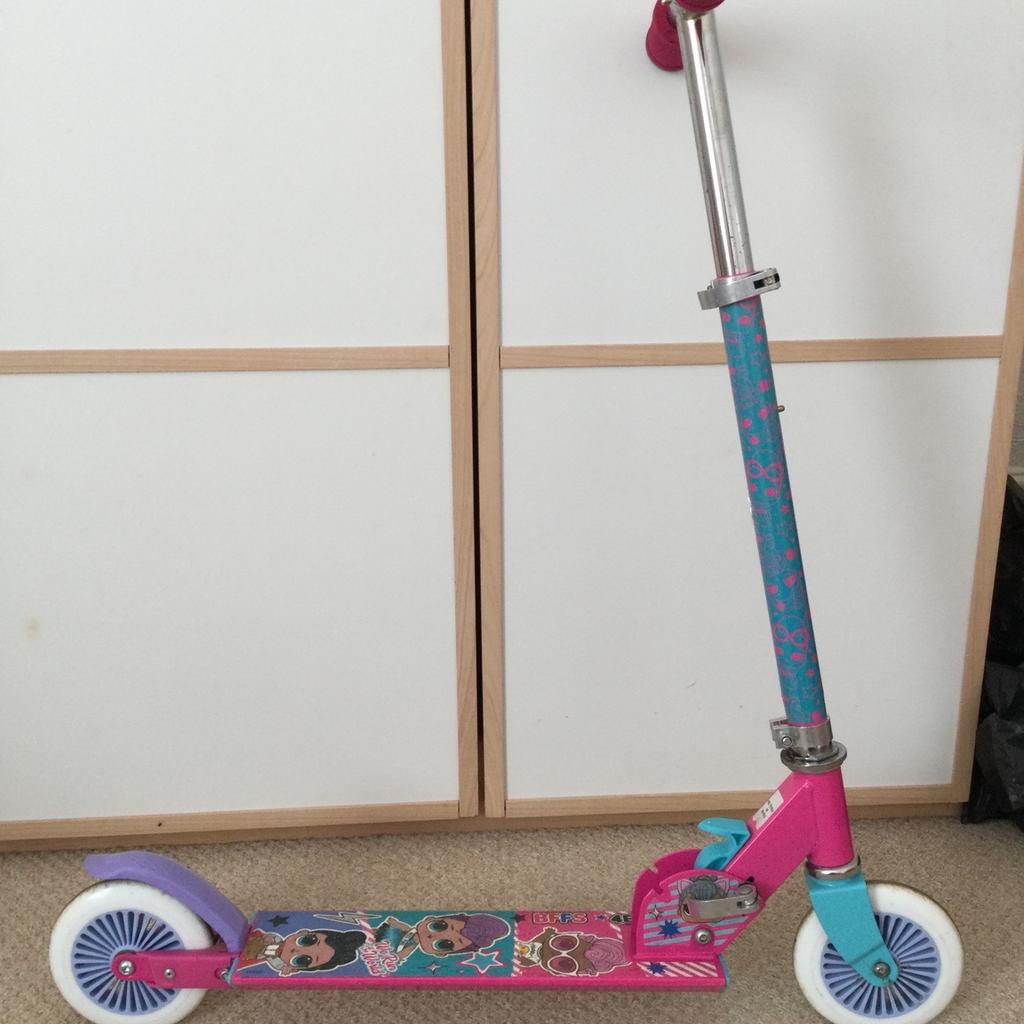 LOL folding scooter in DL4 Shildon für £ 6,00 zum Verkauf | Shpock AT