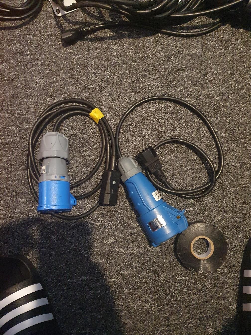 Production/filming cables in W11 London für 50,00 £ zum Verkauf | Shpock DE