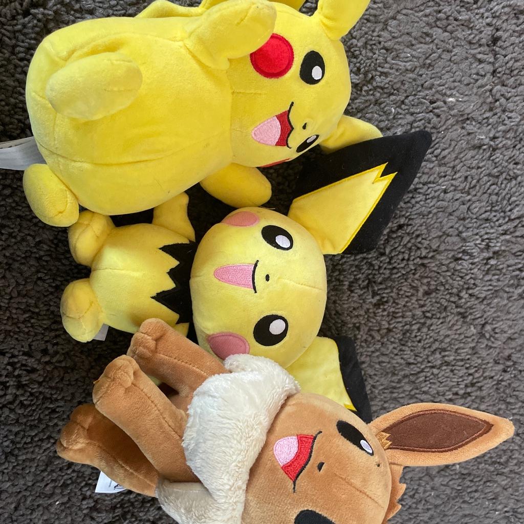 Pokemon teddy bears in DA15 London für 15,00 £ zum Verkauf | Shpock DE