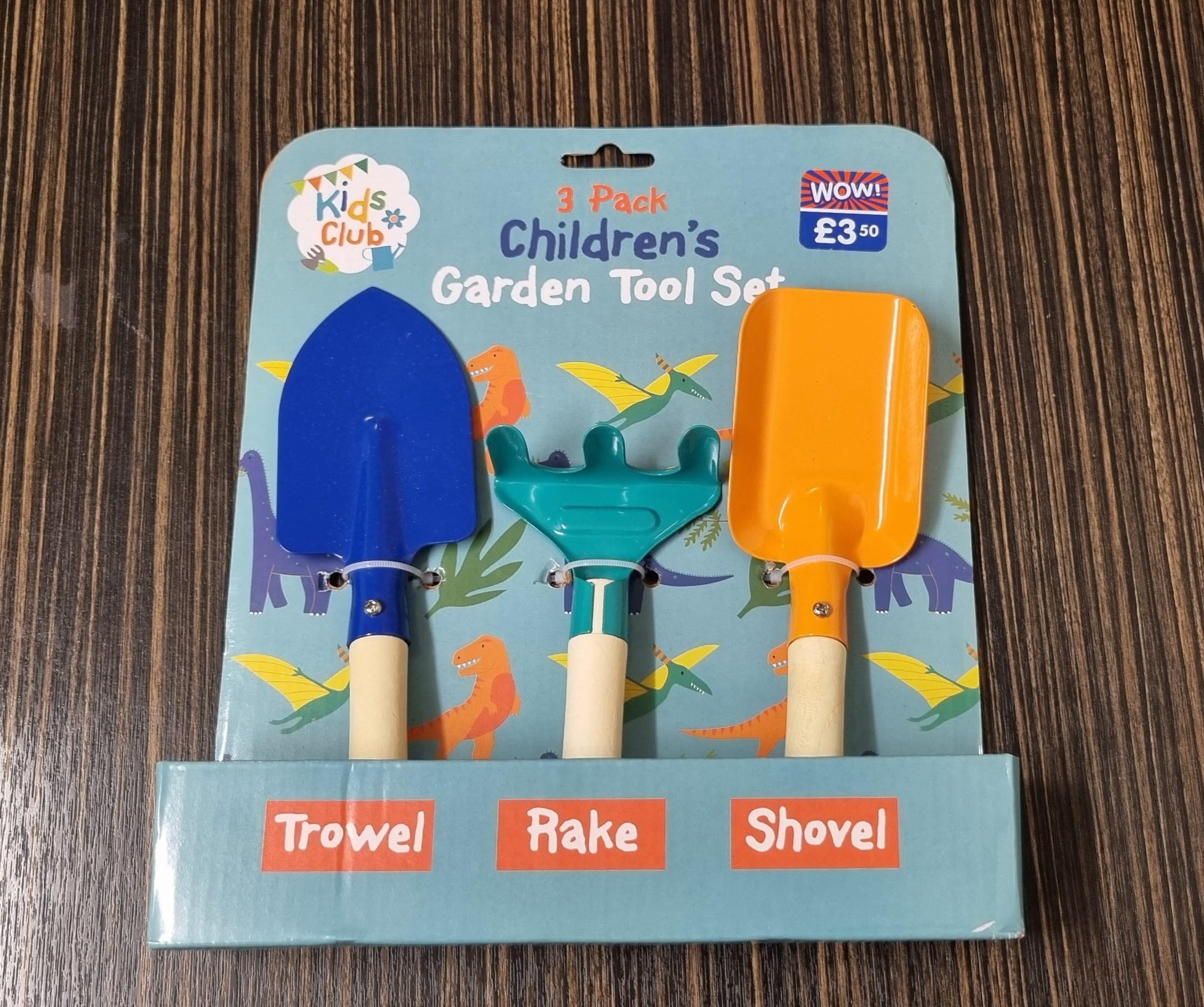 Childrens Garden Tool Set in ST6-Trent für 0,50 £ zum Verkauf | Shpock DE
