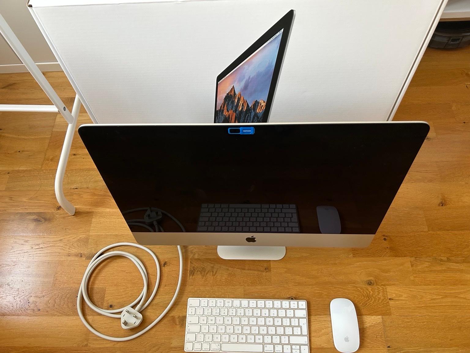 iMac 2017 with original box working perfectly in EH7 Edinburgh for £250 ...