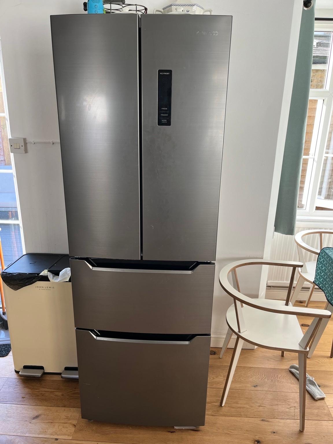 Kenwood kmd60x19 fridge freezer store