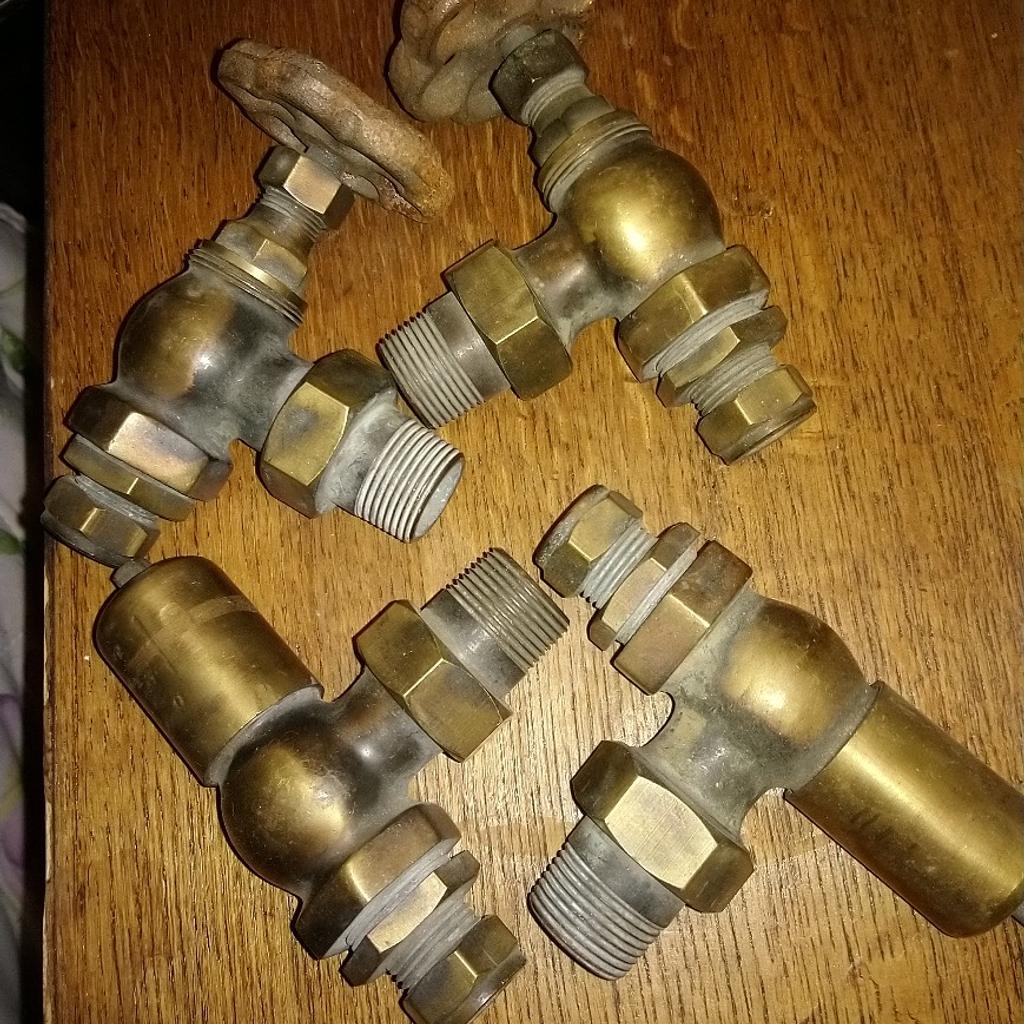 old brass radiator fittings in DN1 Doncaster für 10,00 £ zum Verkauf ...