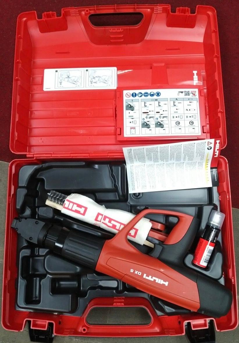 Nail gun HILTI DX5 ,New boxes in E17 5DJ Лондон für 220,00 £ zum ...