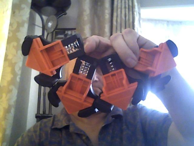 set of 4 off corner clamps & JAP PULL SAW in TA5 Cannington for £11.00 for sale | Shpock