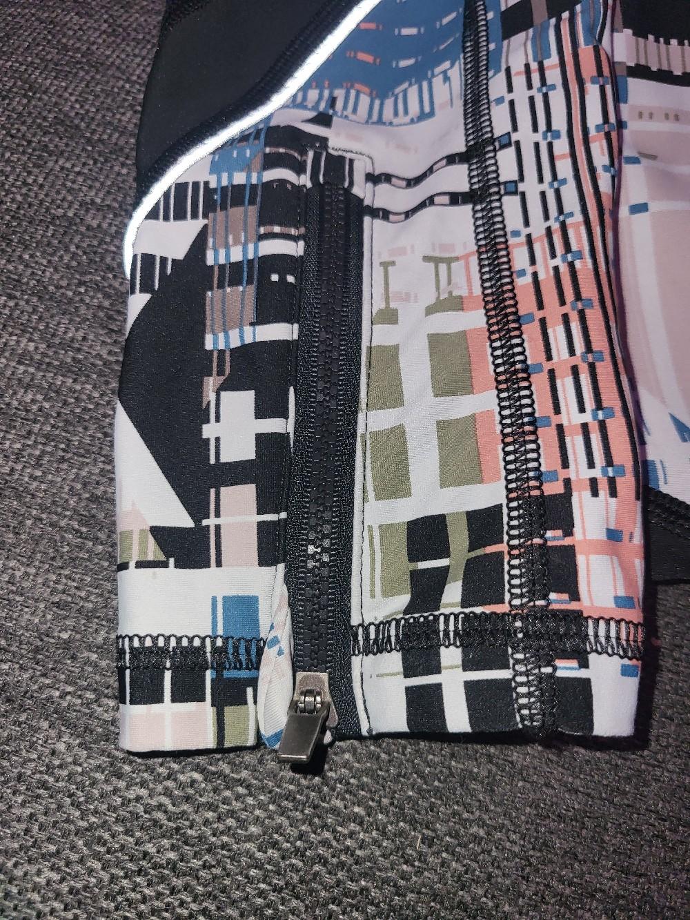 Victoria's Secret Sport Set in 10709 Berlin für 75,00 € zum Verkauf ...