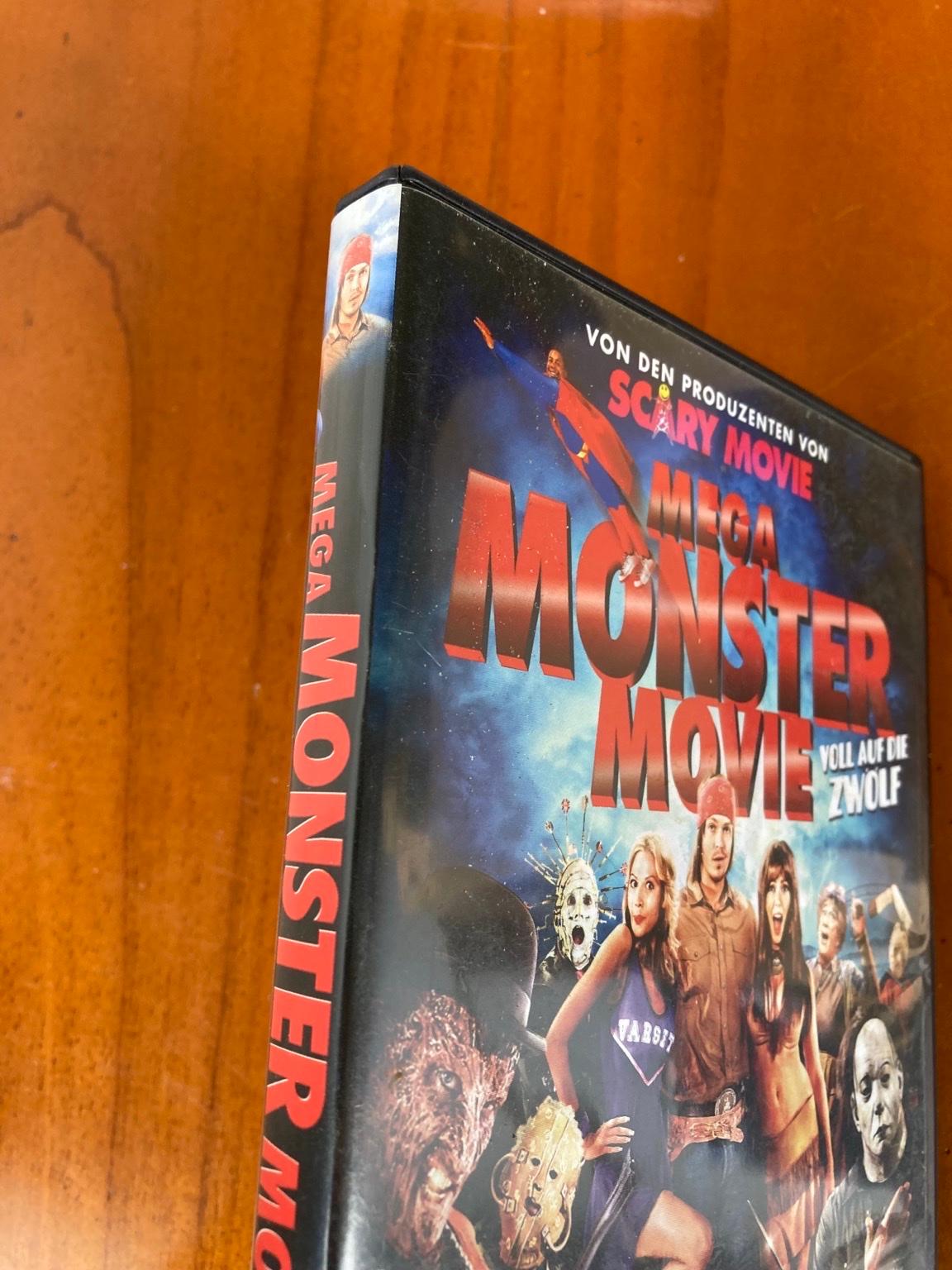 DVD Mega Monster Movie Scary Movie in 47800 Krefeld for €4.00 for sale ...