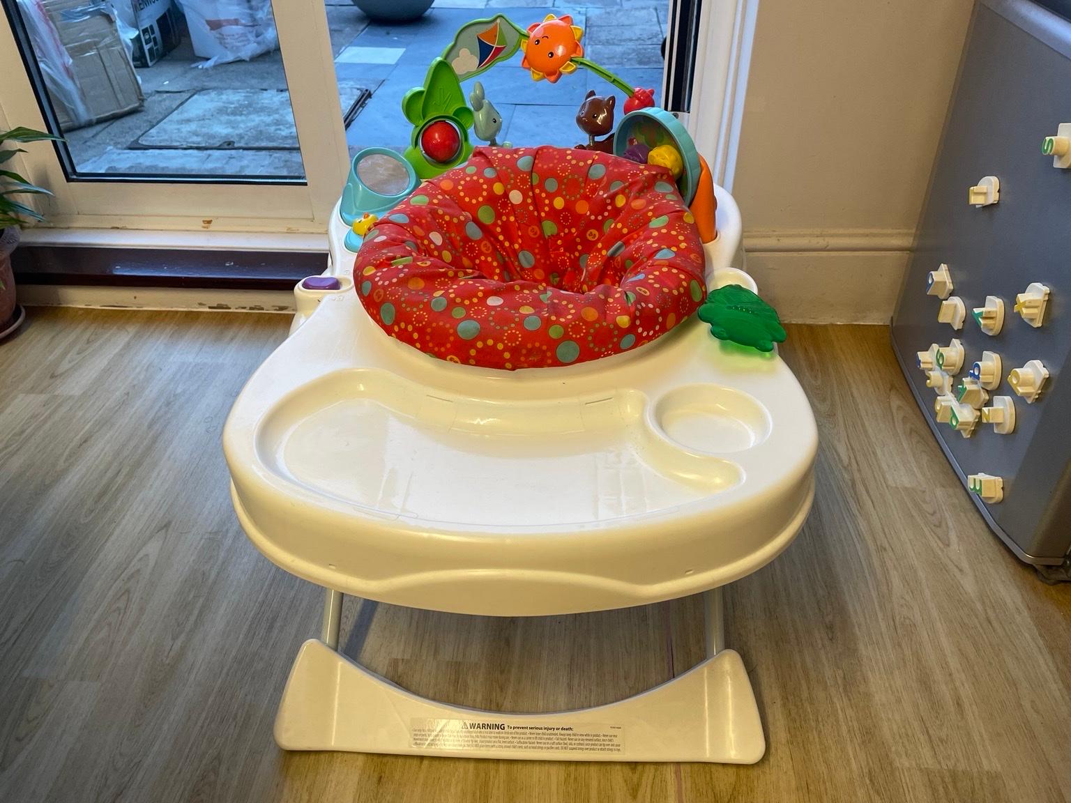 Fisher-Price Play Around Snack Seat in E1 London für 35,00 £ zum Verkauf | Shpock DE