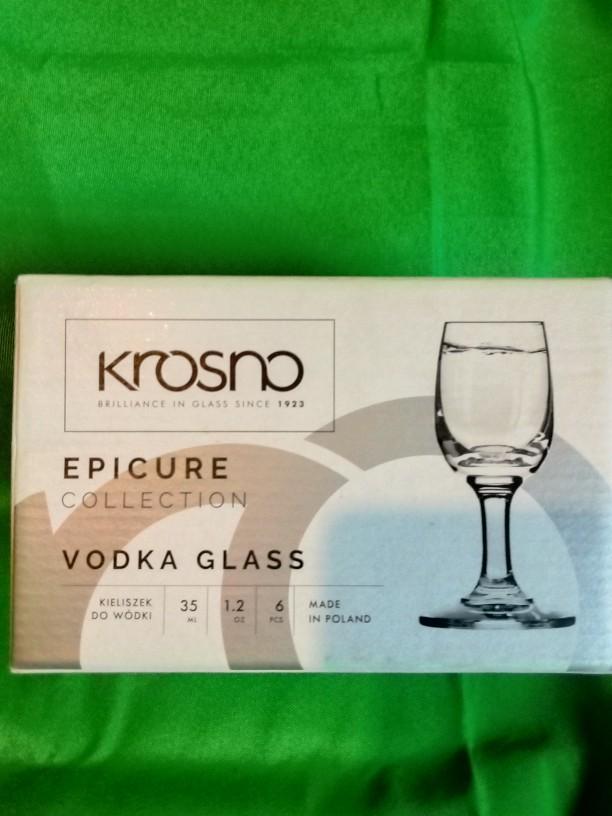 6 vodka glasses in WA8 Widnes für £ 3,00 zum Verkauf | Shpock AT