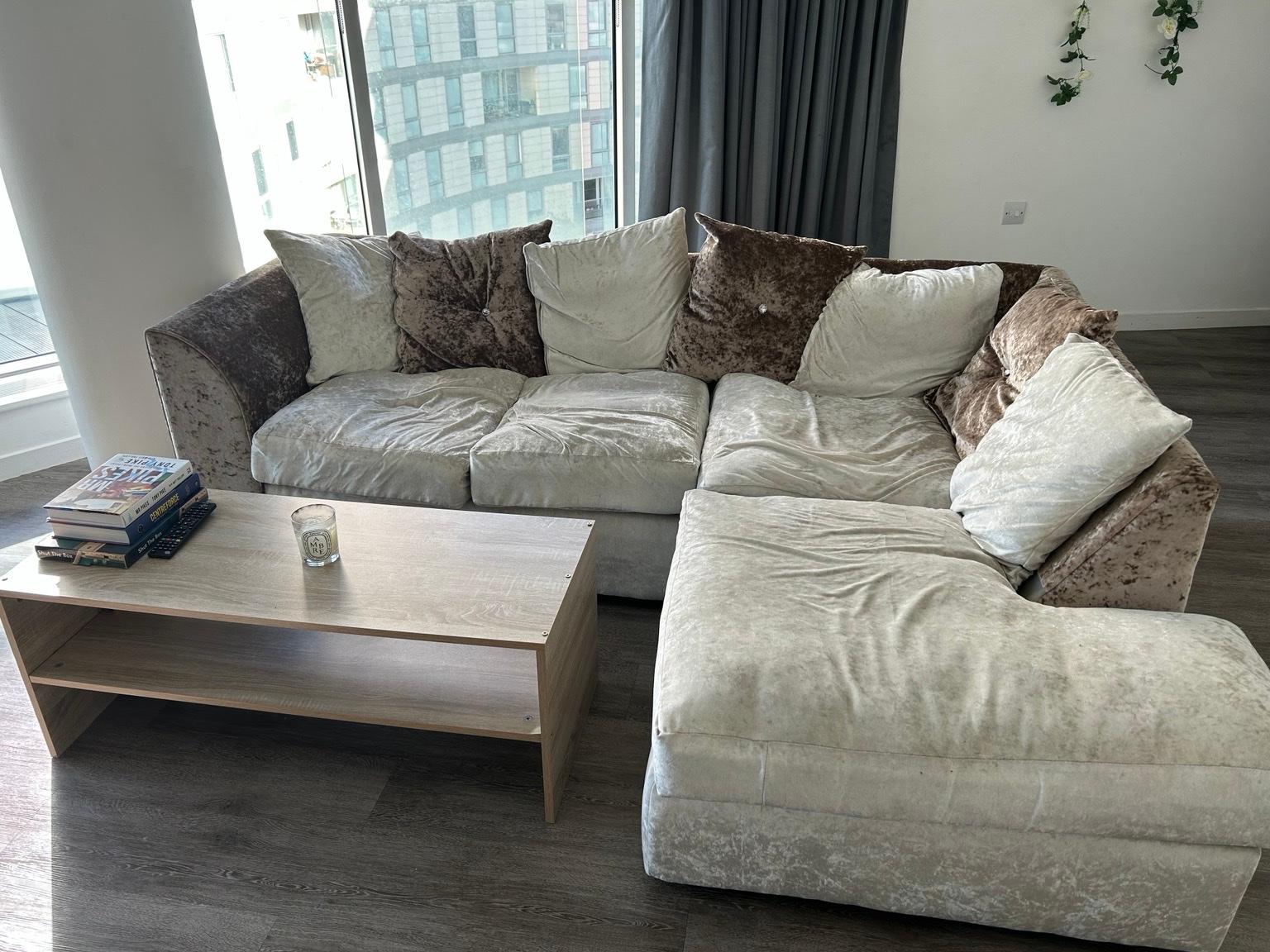 L shape sofa in SE8 London für £ 100,00 zum Verkauf | Shpock AT