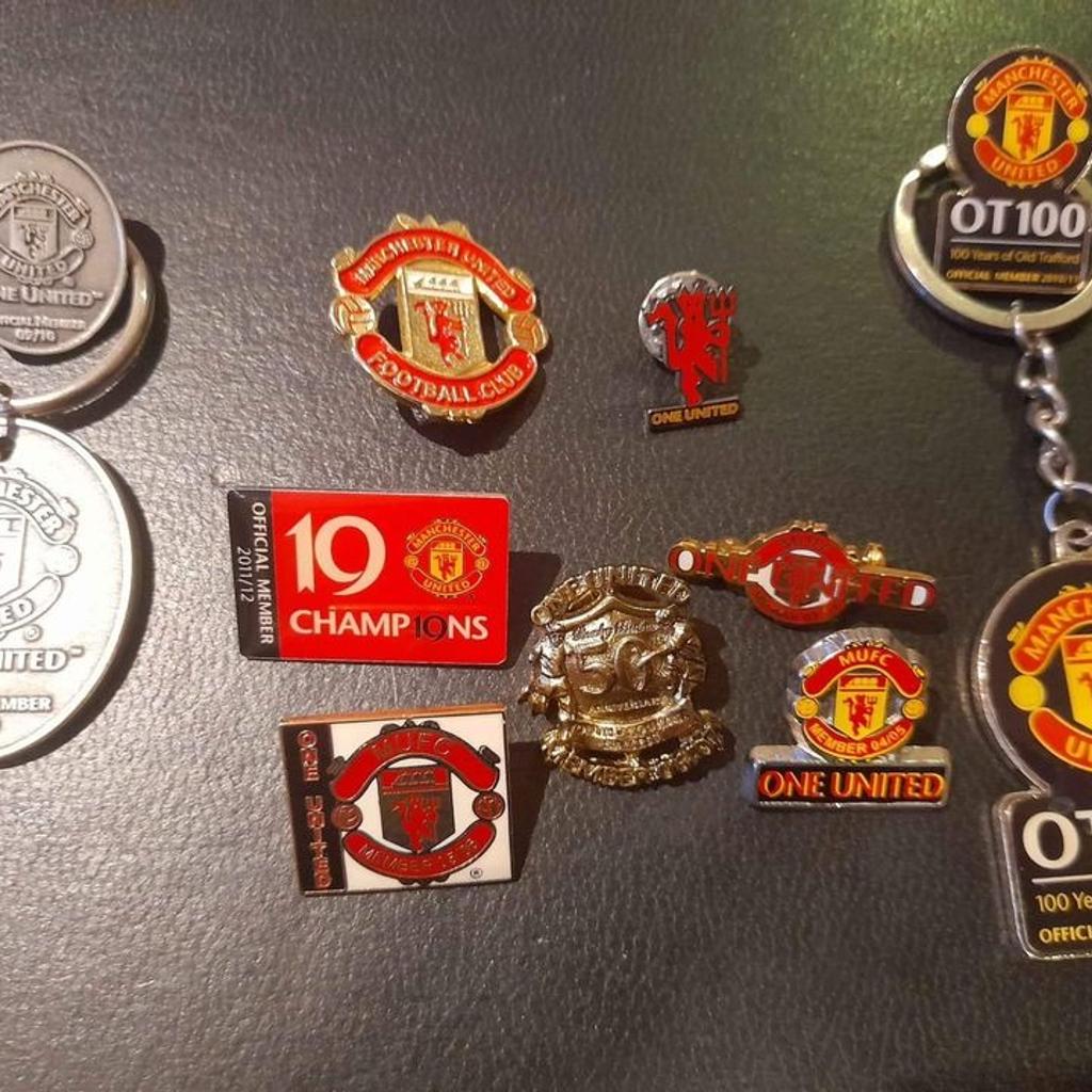 Manchester United Membership Badges in WS8 Walsall for £20.00 for sale ...