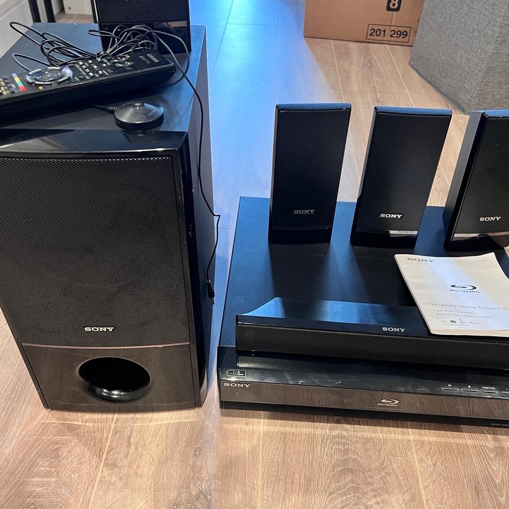 Sony Home Theatre Blu Ray DVD System in KT2 London für £ 25,00 zum ...