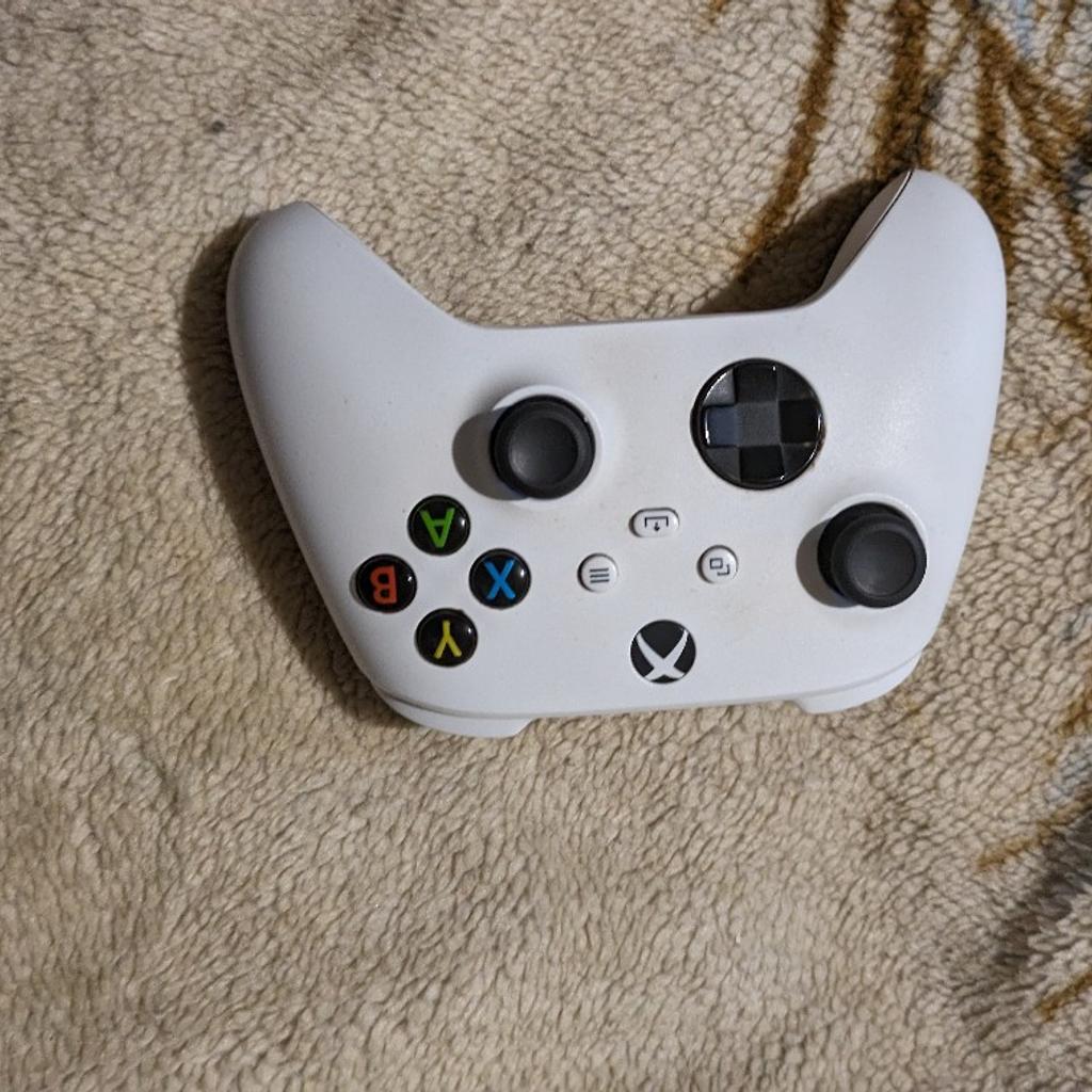 Xbox series s controller in CA1 Carlisle für £ 15,00 zum Verkauf ...