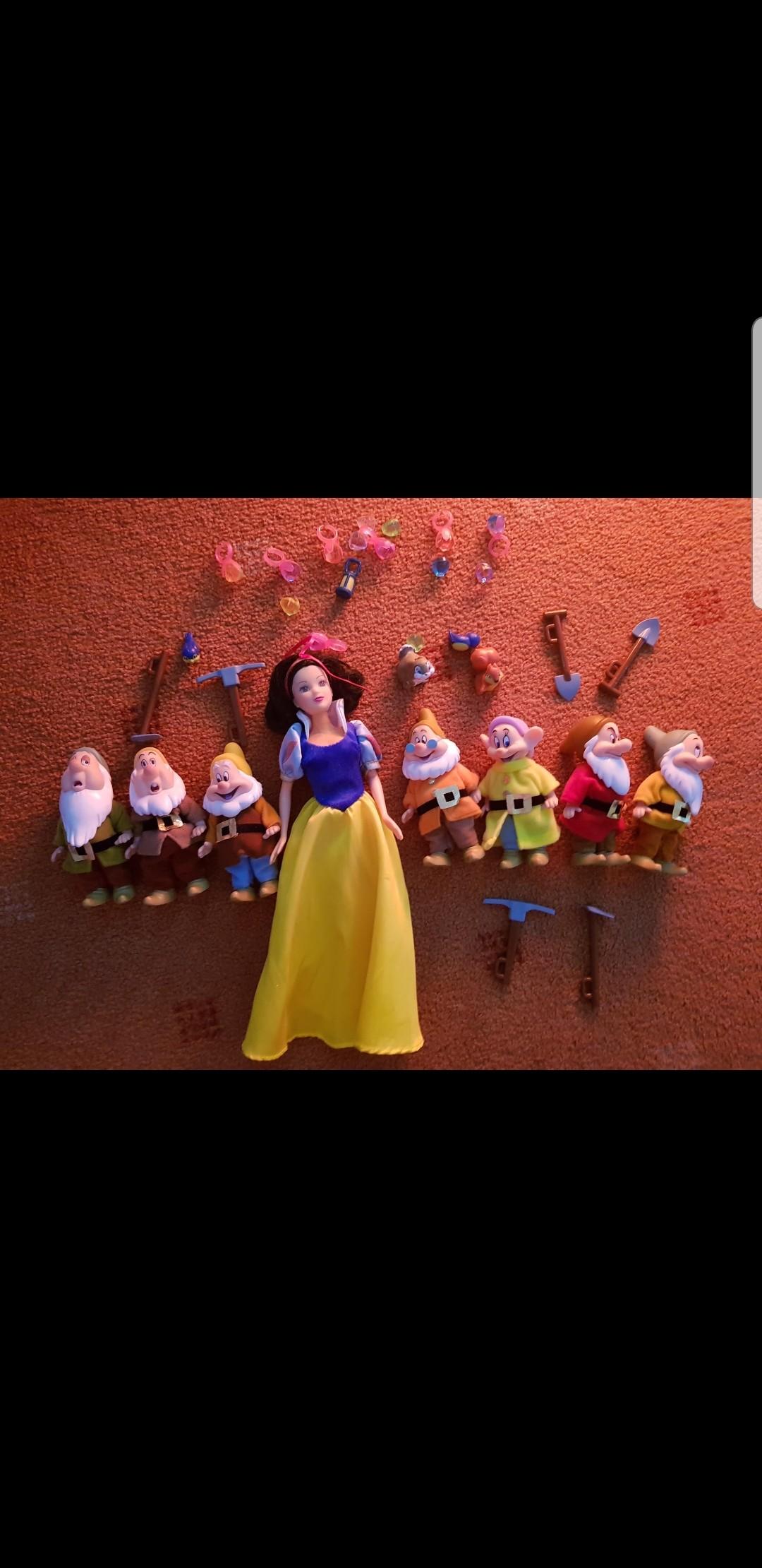 Snow White & the 7 dwarfs Ltd edition set in FY1 Blackpool for £10.00 ...