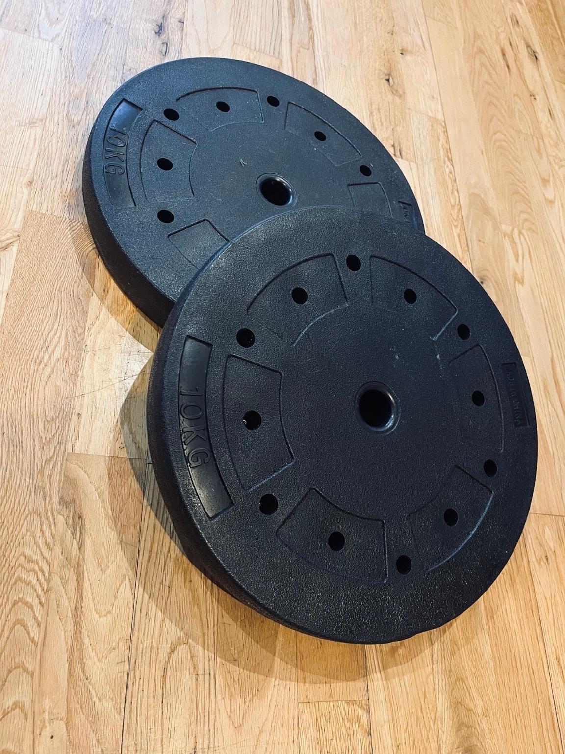 10kg large weight plates in E15 London für 30,00 £ zum Verkauf | Shpock DE