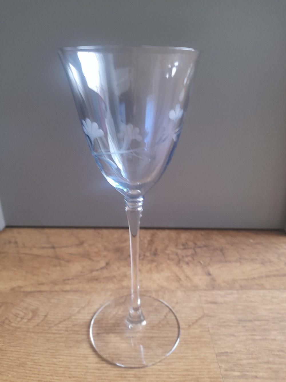 Cristal D'arques Paris wine glasses in TS11-Sea für 15,00 £ zum Verkauf ...