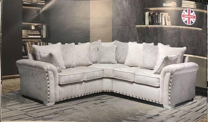 Elegant Harrison L Shape Sofa in WC2A England für £ 650,00 zum Verkauf ...