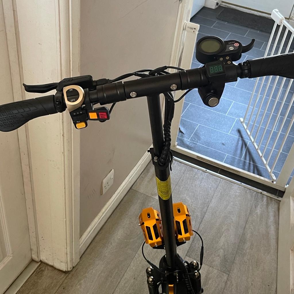 Solar p1 pro electric scooter in ST7 Alsager für 800,00 £ zum Verkauf ...