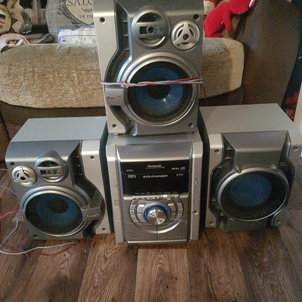 Panasonic stereo CD player and type player in B31 Birmingham für 15,00 ...