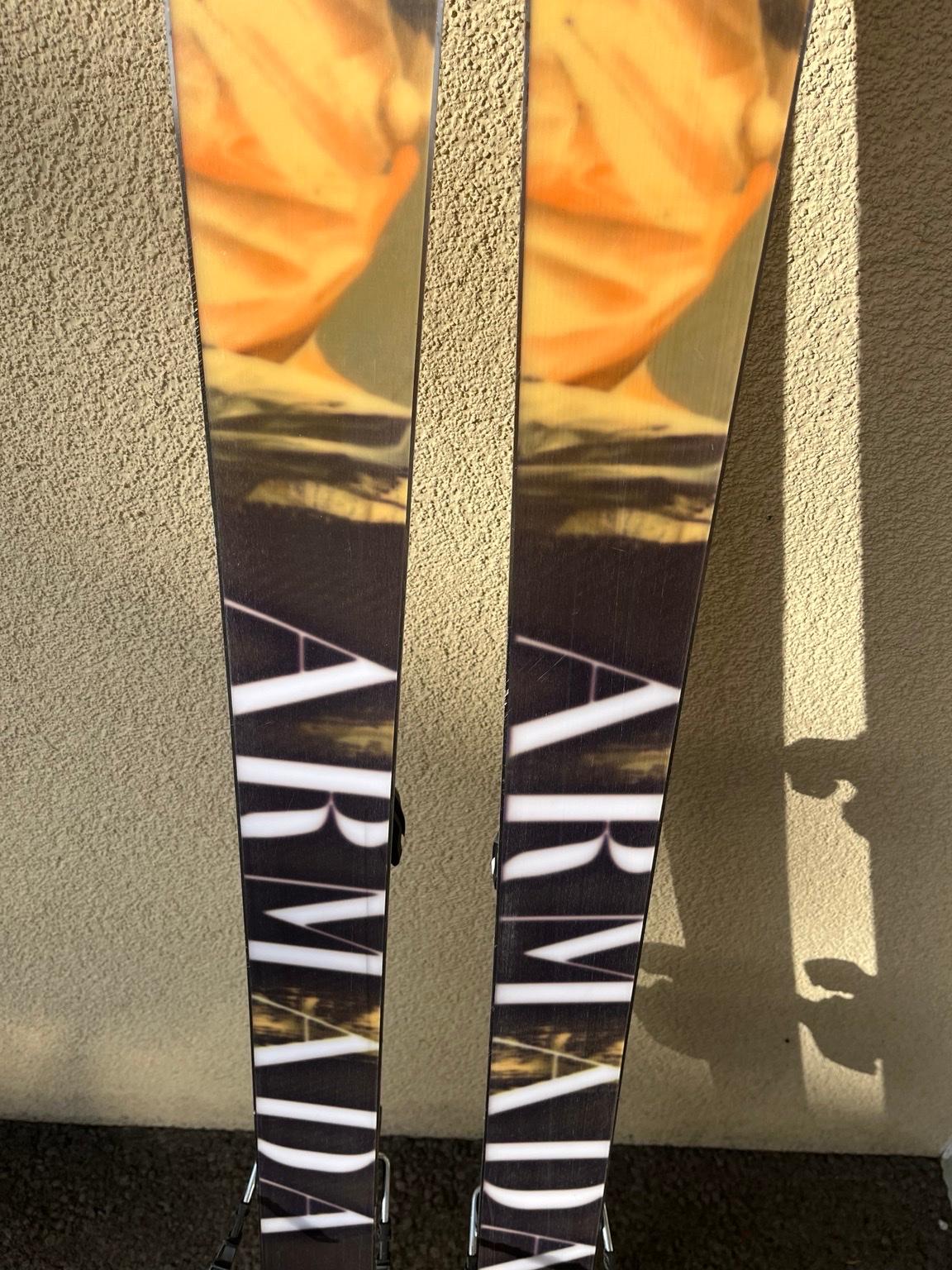 Armada Freestyle Ski 163 cm mit Bindung in 6065 Thaur for €190.00 for ...