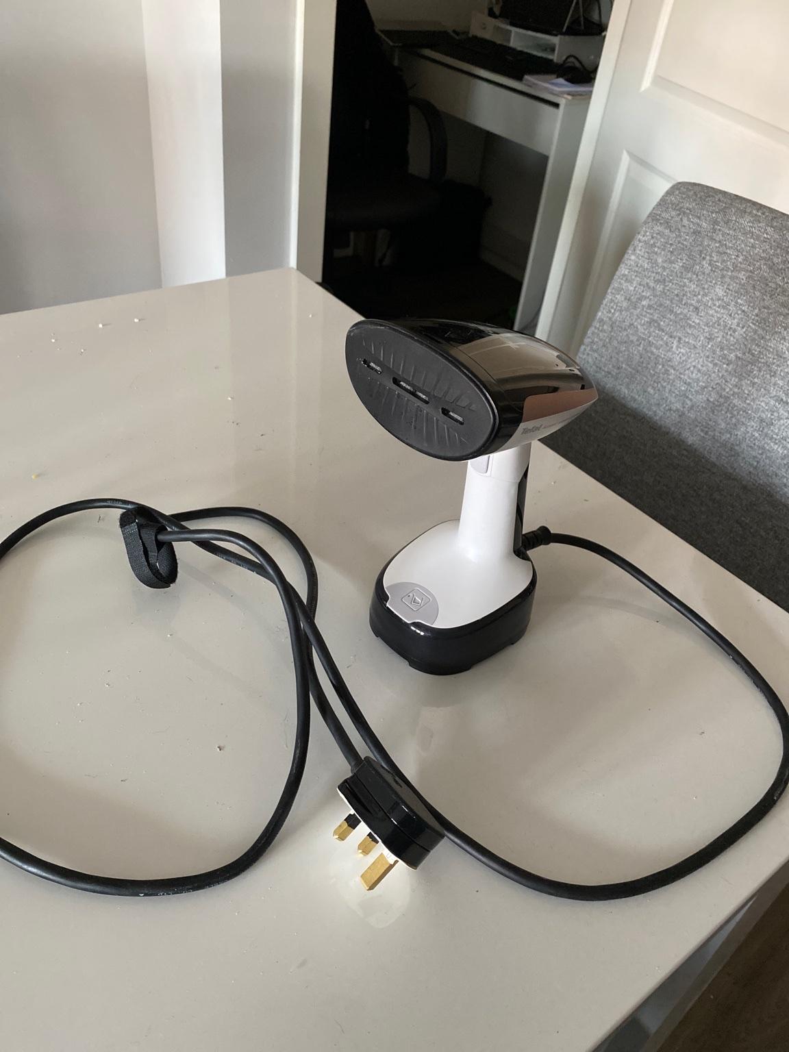 Tefal steamer as new.used once in RM12 London für 10,00 £ zum Verkauf ...