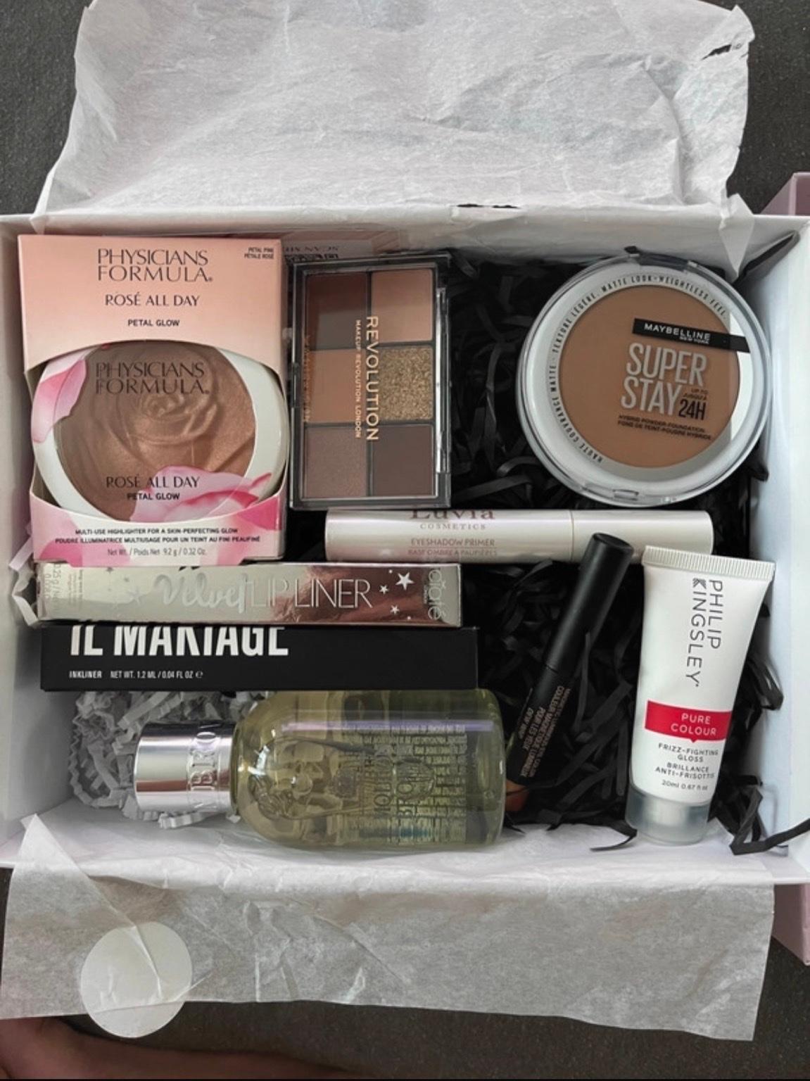 Make up bundle in SE2 London für £ 14,00 zum Verkauf | Shpock AT