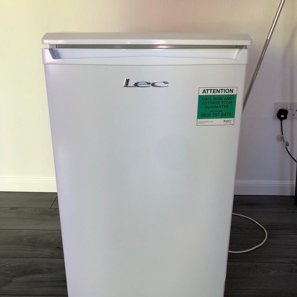 Lec under counter fridge in DY6 Dudley für £ 20,00 zum Verkauf | Shpock AT