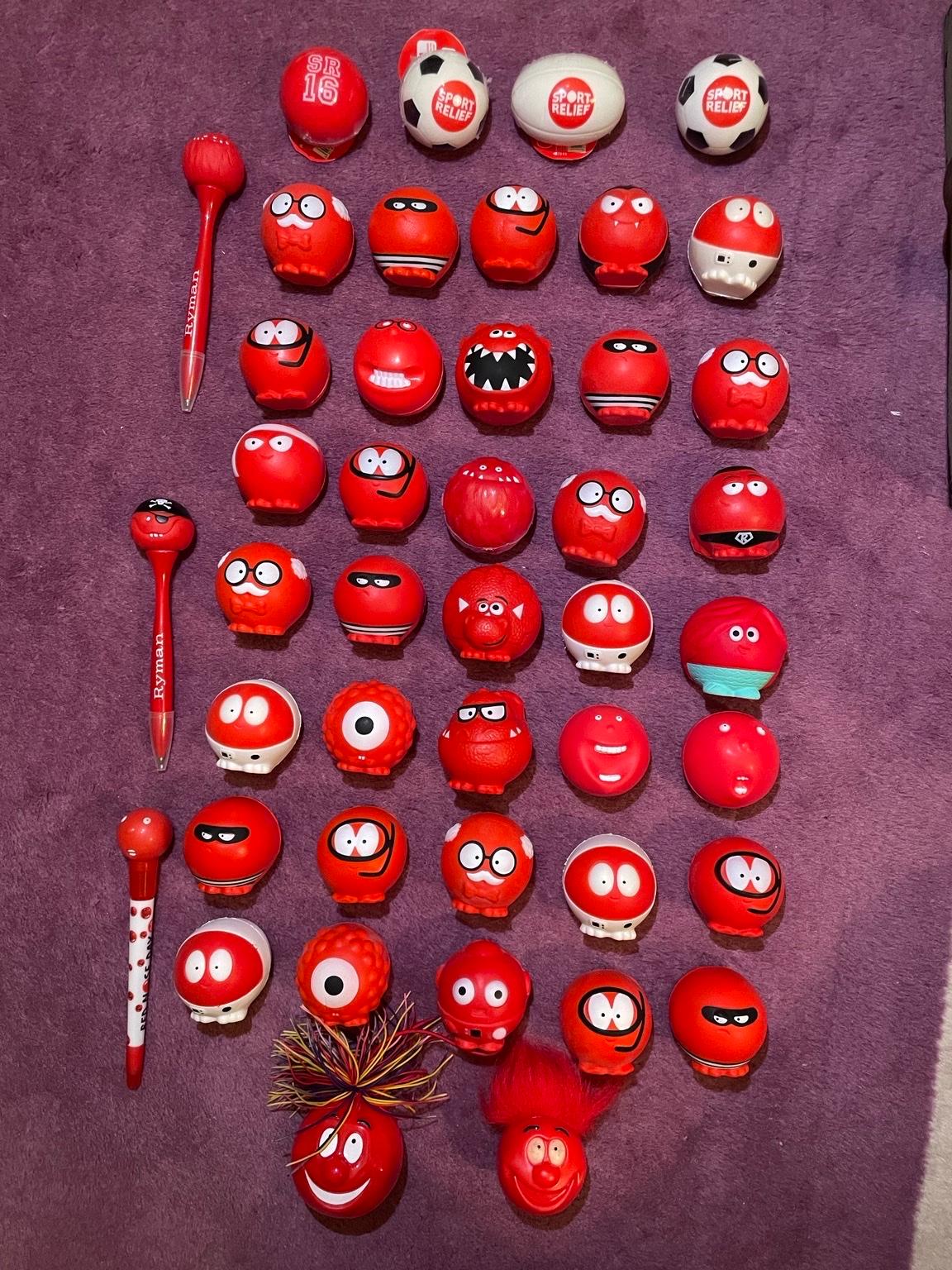 Collectible RED NOSE day noses in W12 London for £20.00 for sale | Shpock