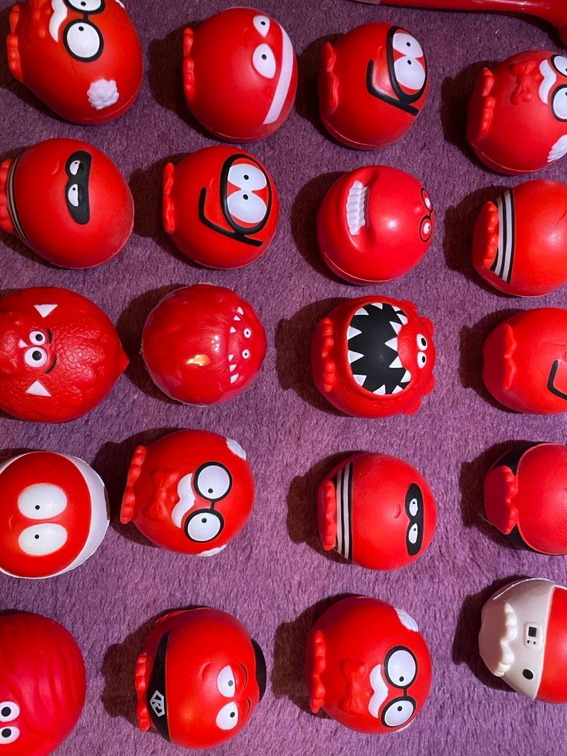 Collectible RED NOSE day noses in W12 London for £20.00 for sale | Shpock