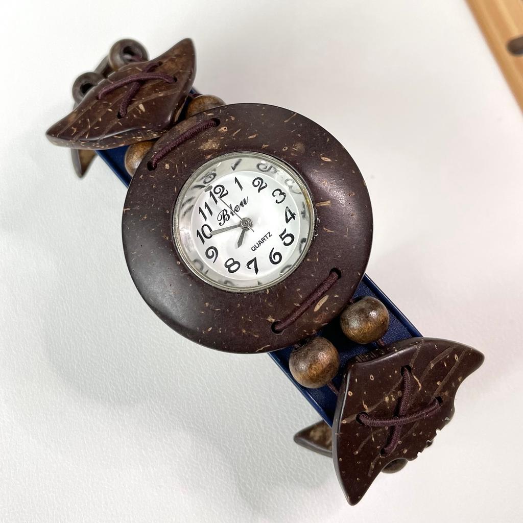 Unusual Boho Coconut Shell Watch in B11 Birmingham für 2,00 £ zum ...