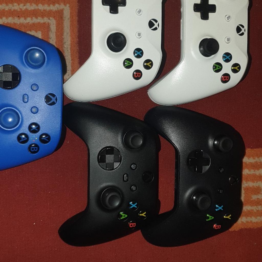 xbox controllers in B11 Birmingham for £25.00 for sale | Shpock