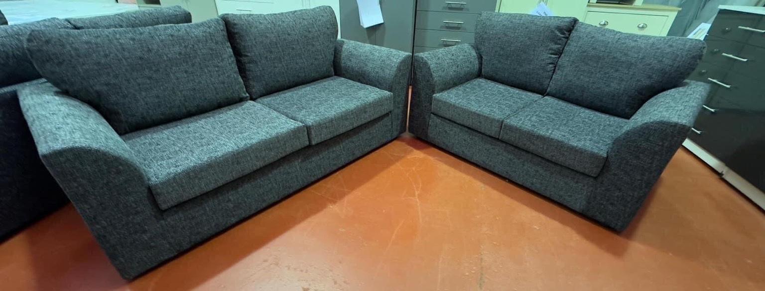 Byron 3+2 fixed back sofa in S62 Parkgate für 550,00 £ zum Verkauf ...
