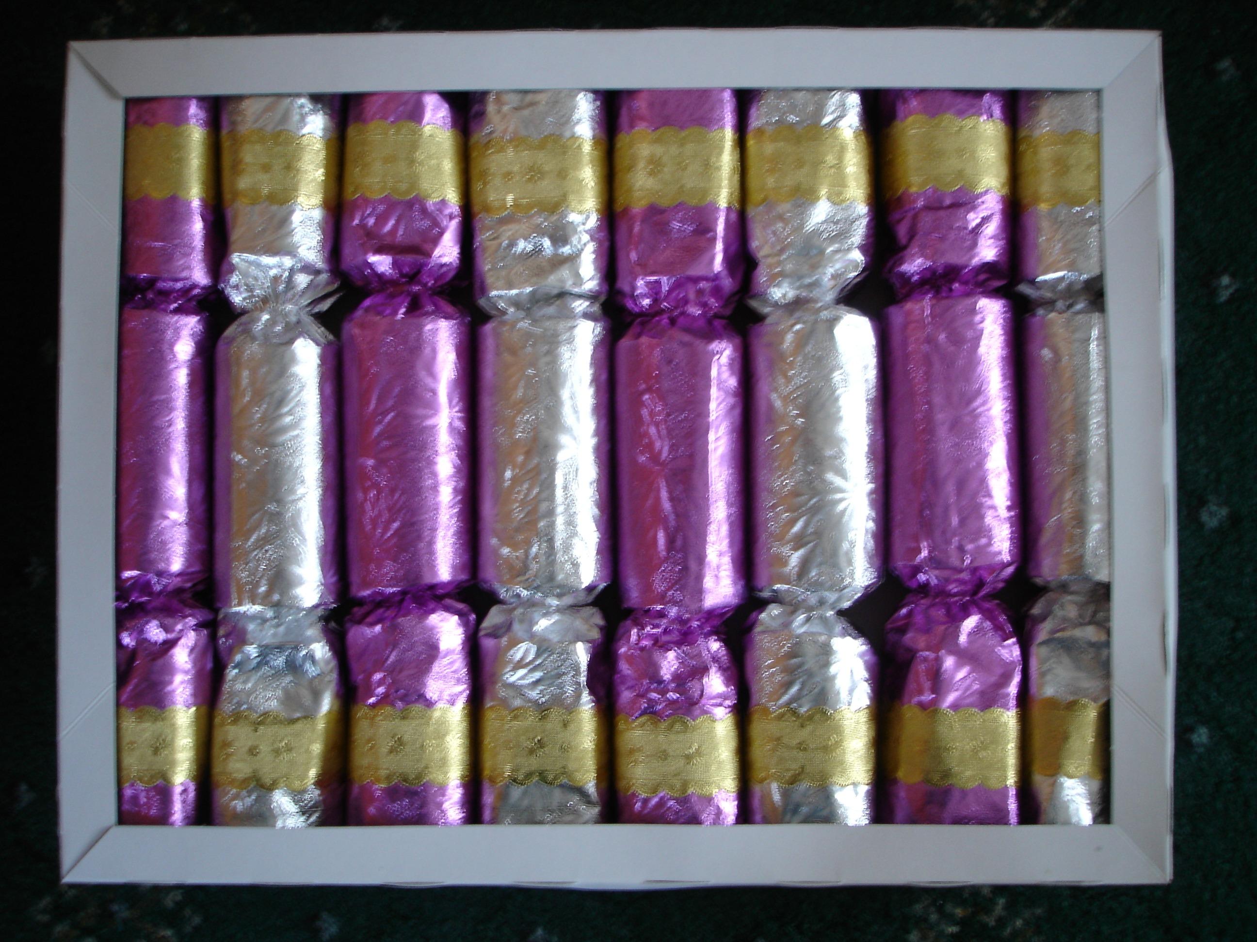 VERY COLLECTIBLE WADE PARTY CRACKERS in WV11 Wolverhampton for £50.00 ...