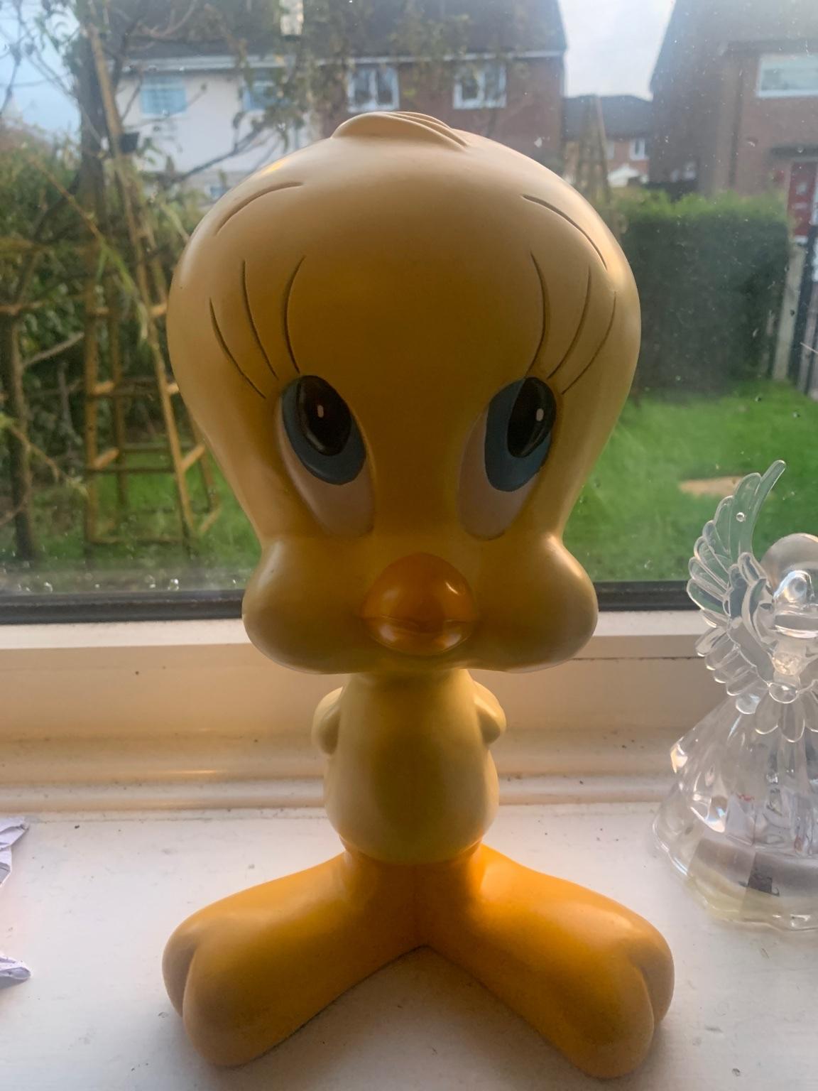 Vintage 1997 Tweety Pie Resin Large Statue in PR1 Preston für £ 28,00 ...
