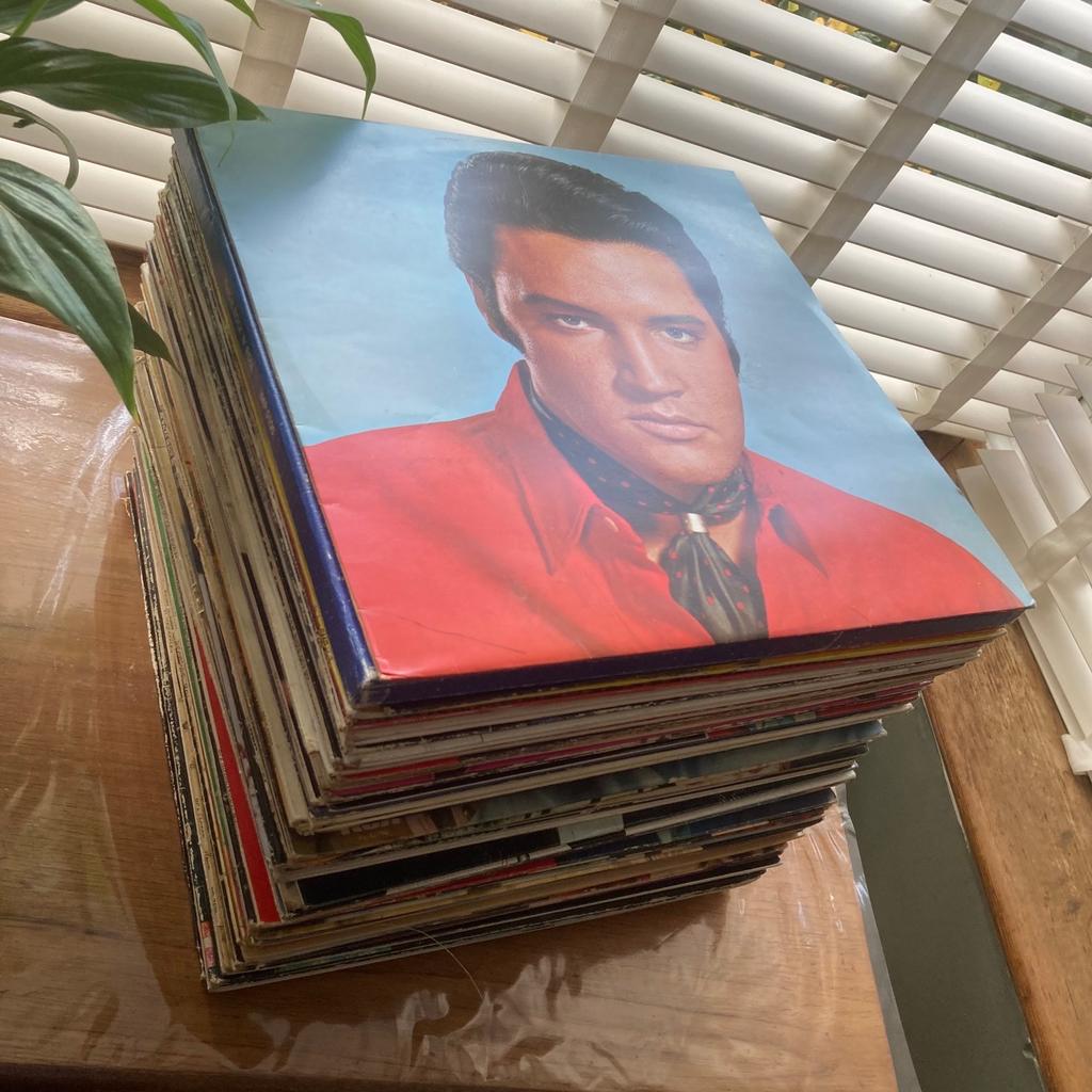 ELVIS PRESLEY ROCK N ROLL COLLECTION in WN1 Wigan für 250,00 £ zum ...