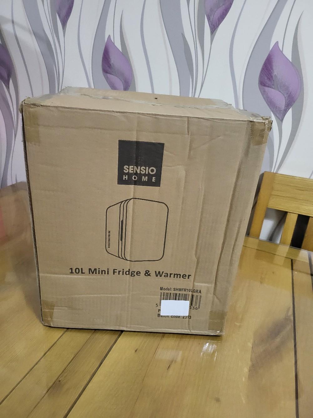 10Litre mini fridge in OL12 Rochdale for £49.00 for sale | Shpock