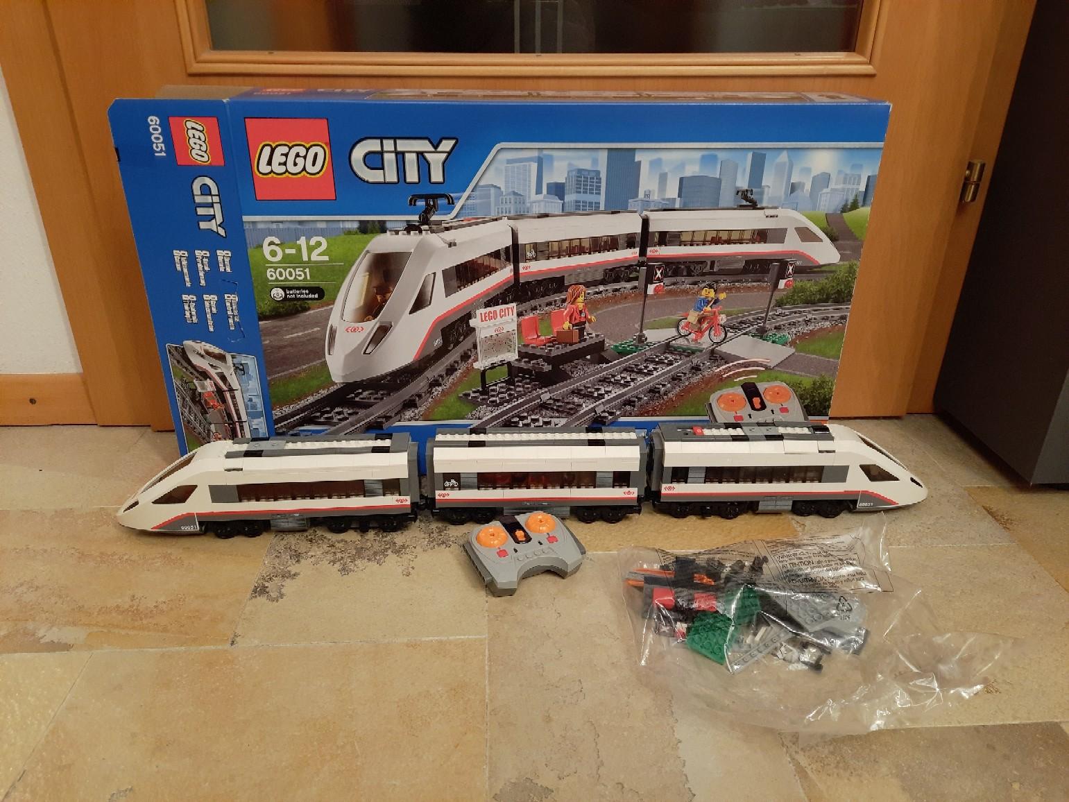LEGO City 60051 - Zug inkl. OVP in 4600 Wels für € 230,00 zum Verkauf ...