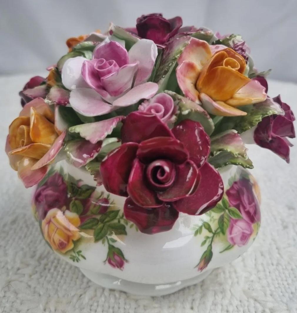 Rare Royal Albert Old Country Roses in WA9 Helens for £30.00 for sale ...