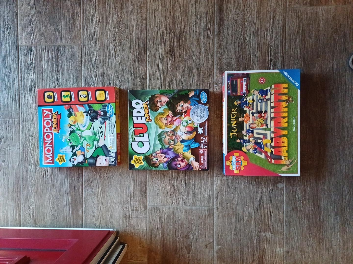 Junior Spiele Cluedo, Monopoly, Labyrinth in 9754 Steinfeld im Drautal ...