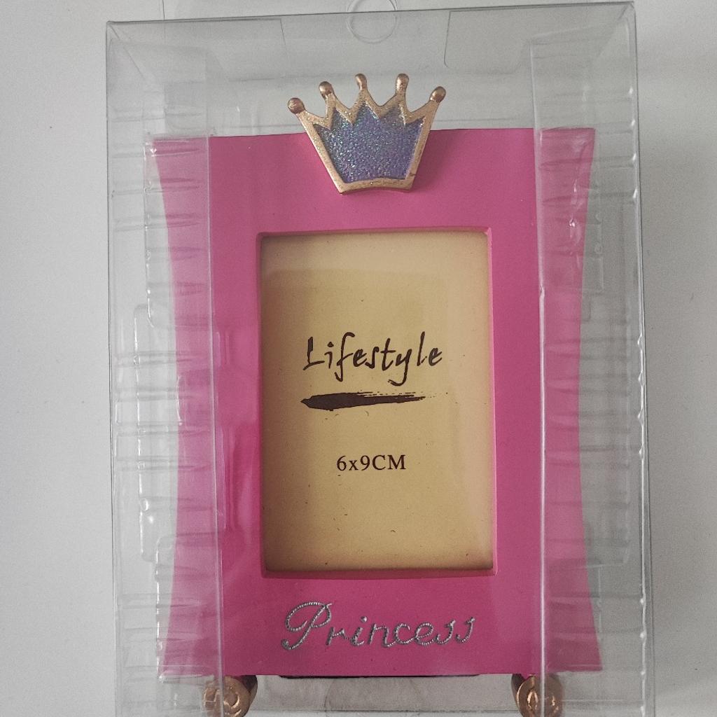 Pink Princess Frame in SE16 Londres für 3,00 £ zum Verkauf | Shpock DE