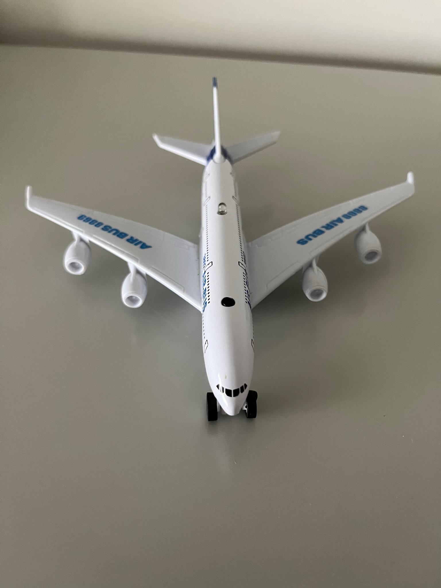 BOEING AIRBUS 3802 MODEL PLANE in YO13 Dale for £13.10 for sale | Shpock