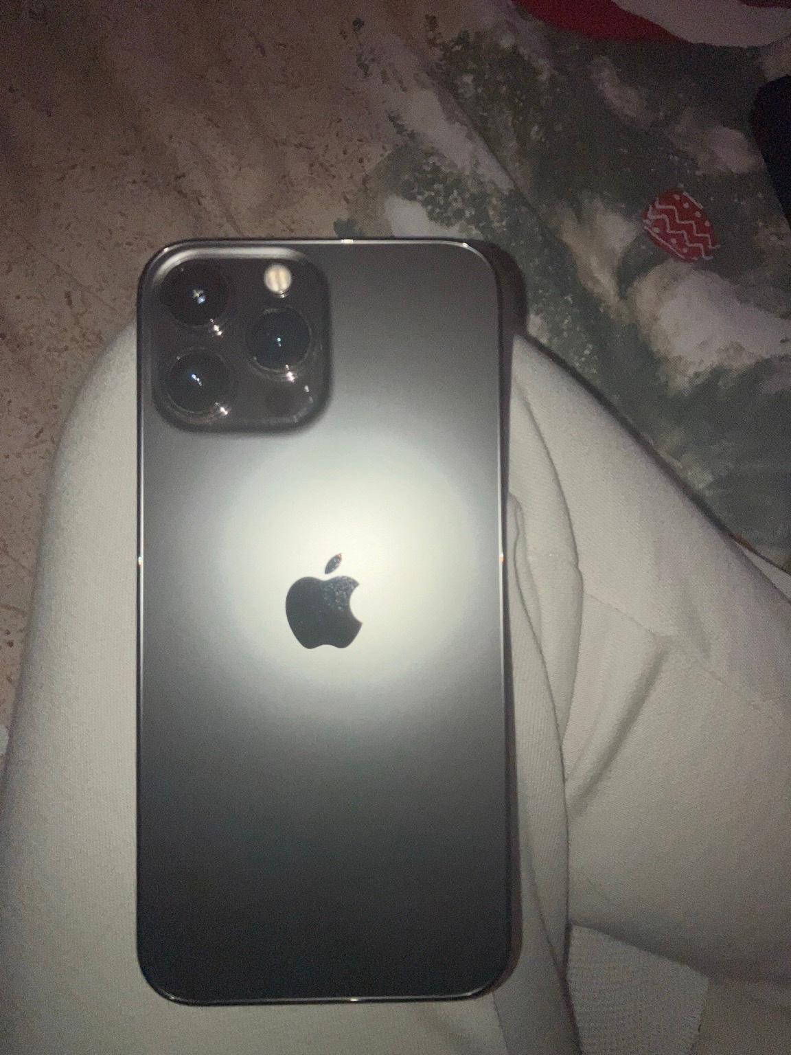 iPhone 13 Pro Max in B97 Redditch for £575.00 for sale | Shpock