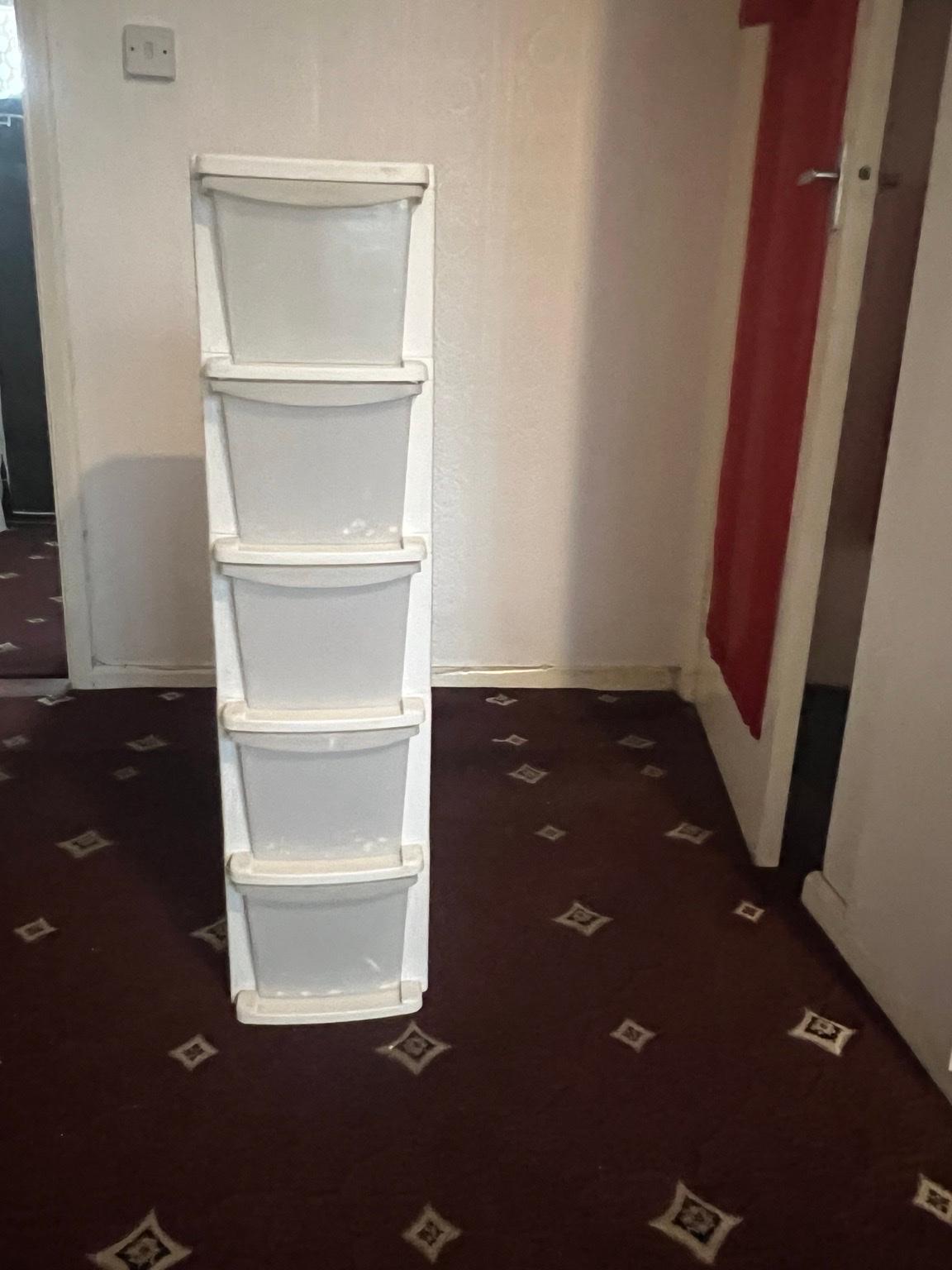 5 Drawers storage unit in WD18 Watford for £6.00 for sale | Shpock